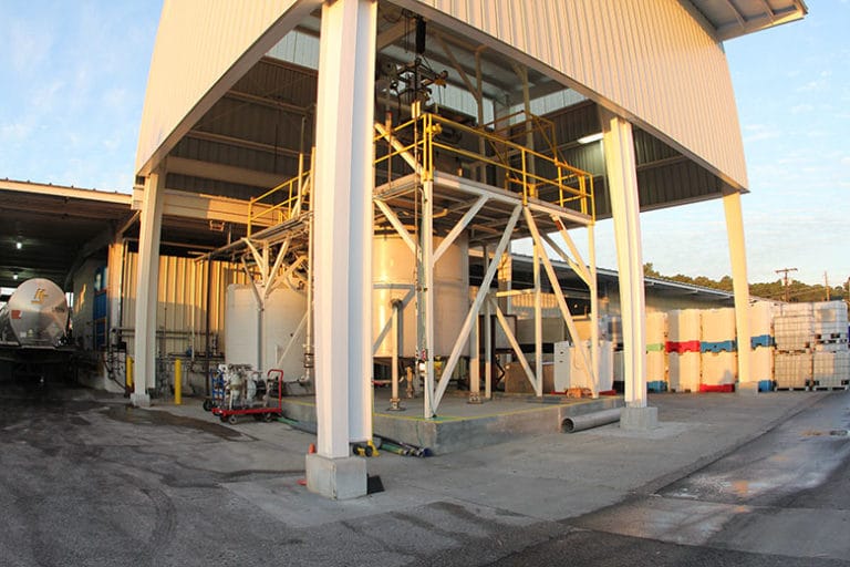 Services - Custom Blending - Colonial Chemical Solutions